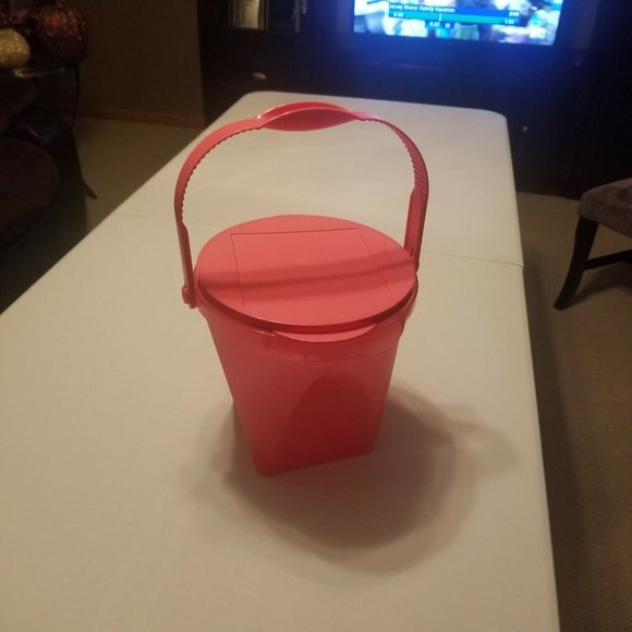 Tupperware | Kitchen | Tupperware 5 Liter Container Removable Handle ...